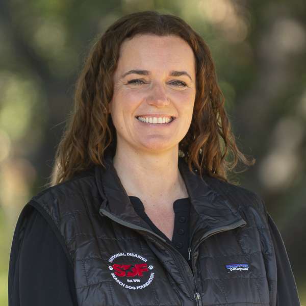 Dr. Laura Putnam, DVM - National Disaster Search Dog Foundation
